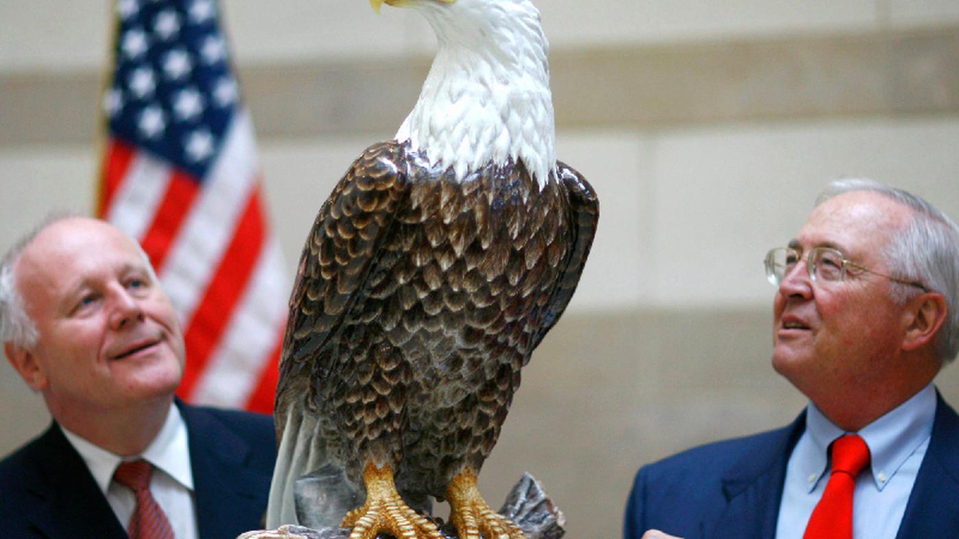 Pariser Platz: Die US-Flagge ist gehisst