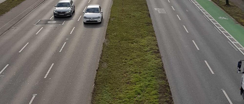 Effekt der Corona-Pandemie: Autoverkehr auf Berliner Straßen sinkt ...