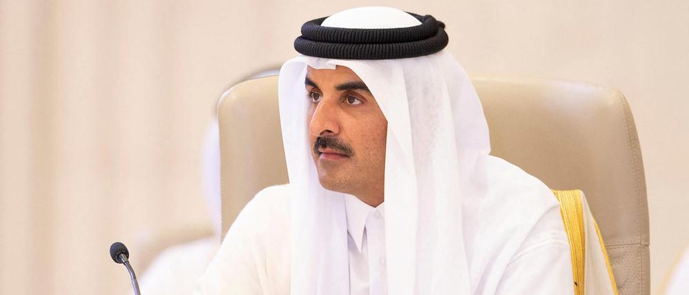 Noch vor Bekanntgabe des offiziellen Wahlergebnisses: Emir von Katar ...
