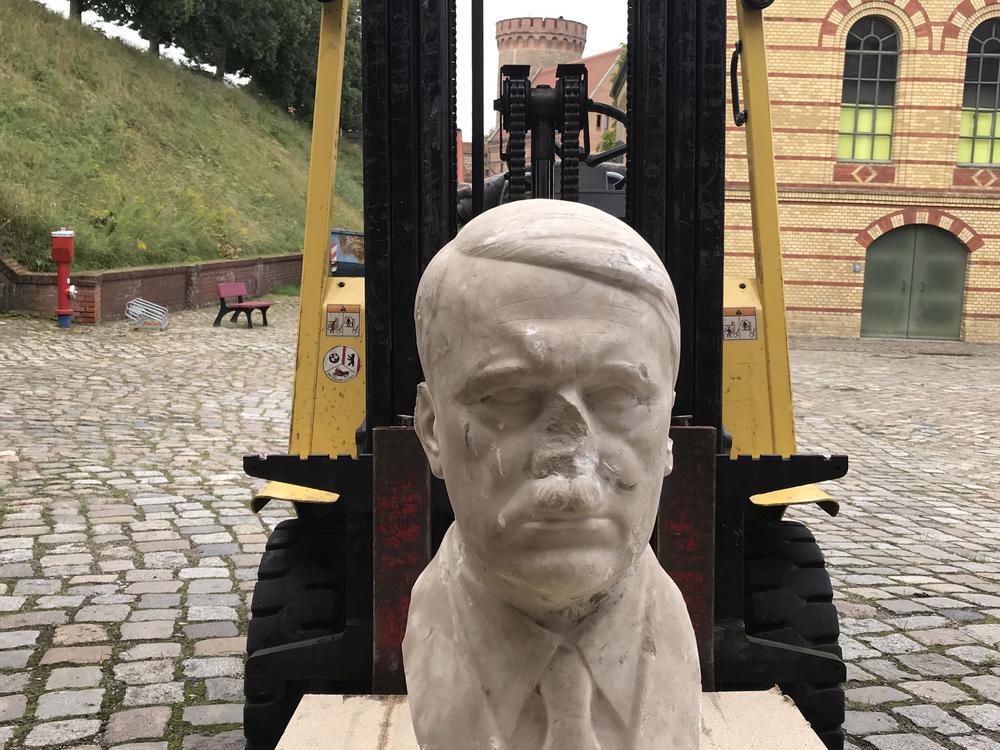 Lenin, Hitler – und Mängel beim Wachschutz: Zitadelle Spandau schließt ...