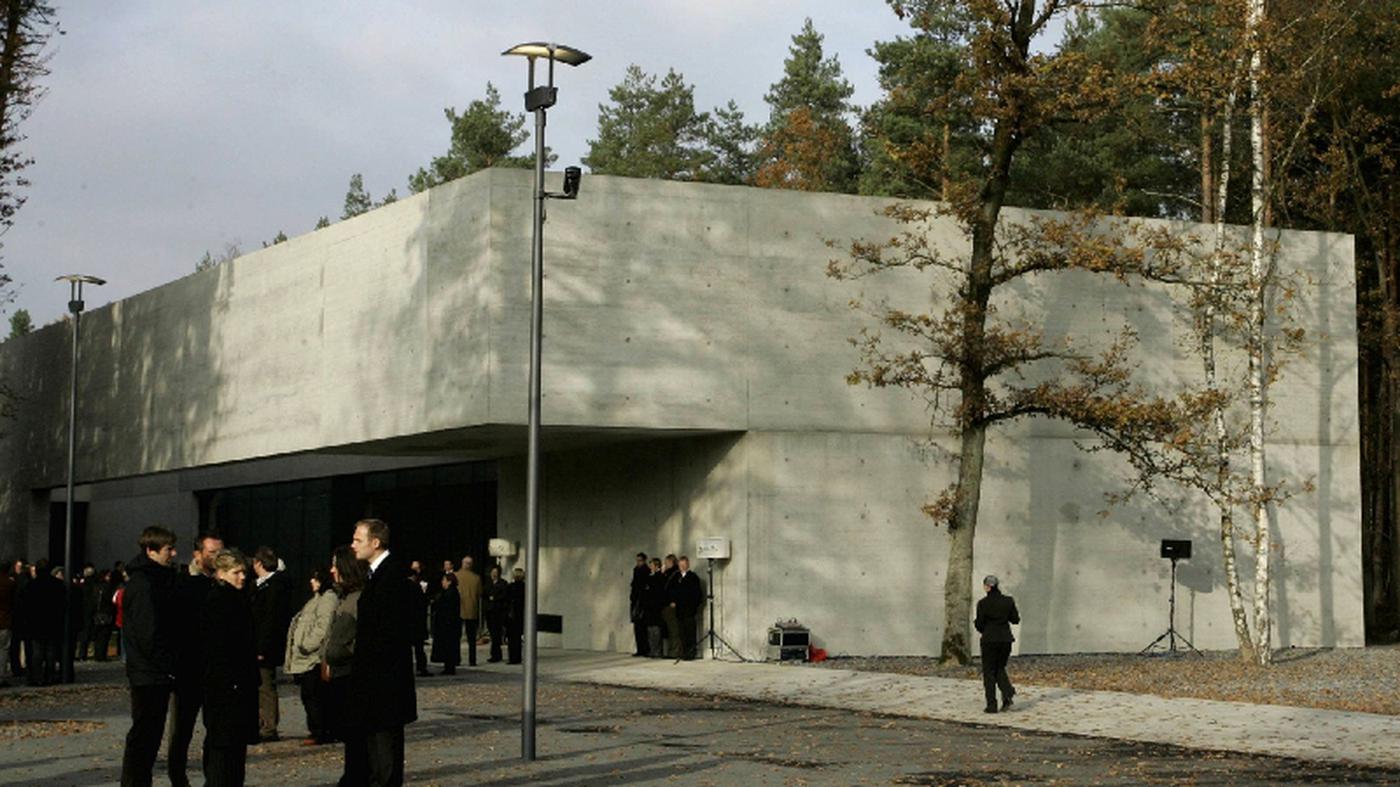 Gedenkstätte: Neues Dokumentationszentrum in Bergen-Belsen eröffnet