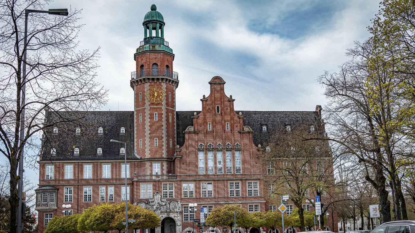 Nach langem Hin und Her: Bezirksamt in Berlin-Reinickendorf ist jetzt ...