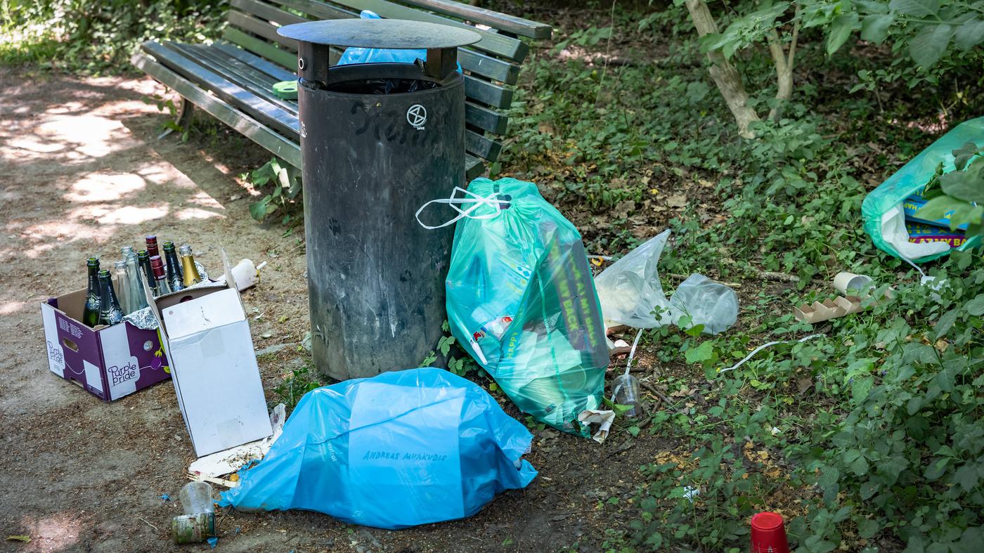 Der Müll, die Stadt und der Kot: Nachts, wenn in Berlin die ...