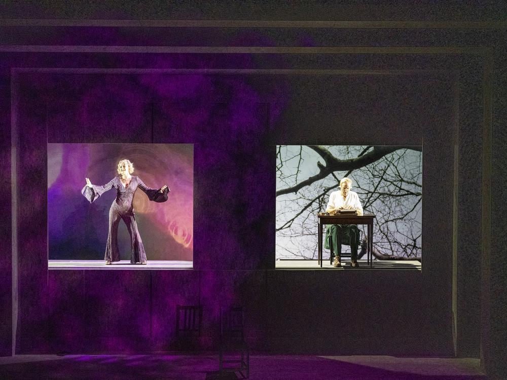 Seltsam ausgebremster Saisonstart: Oliver Reeses Brecht-Hommage kommt ...