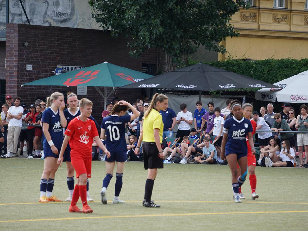 Regionalliga Nordost der Frauen: Fünf Berliner Vereine mit ...