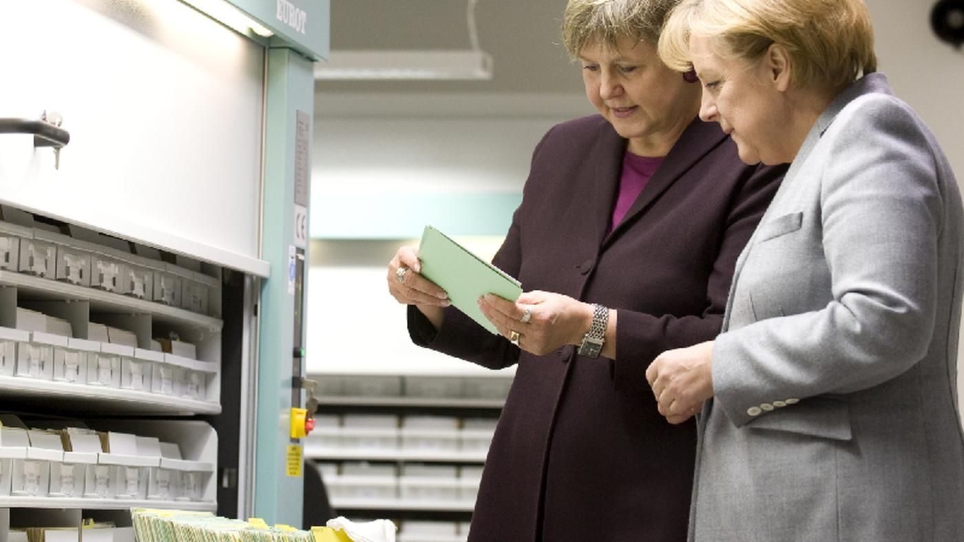 DDR-Aufarbeitung: Merkel will Stasi-Unterlagenbehörde erhalten