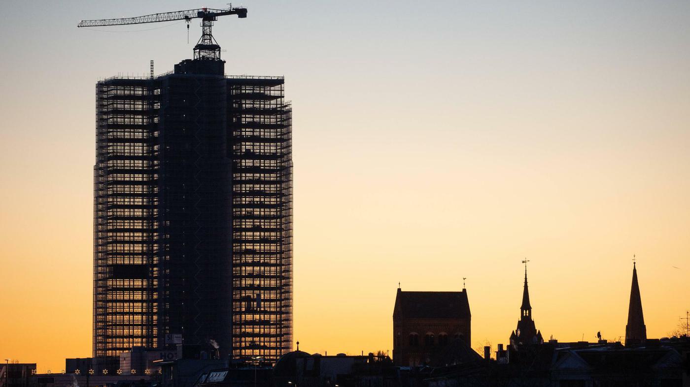 Steglitzer Kreisel in Schwierigkeiten: Berlins höchster Wohnturm kommt nicht voran