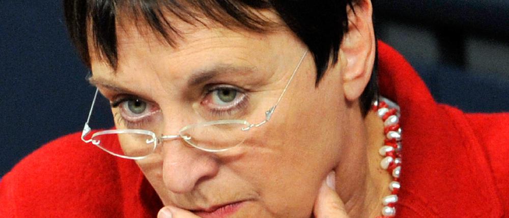 Koalition: Zypries gegen Begrenzung von Managergehältern