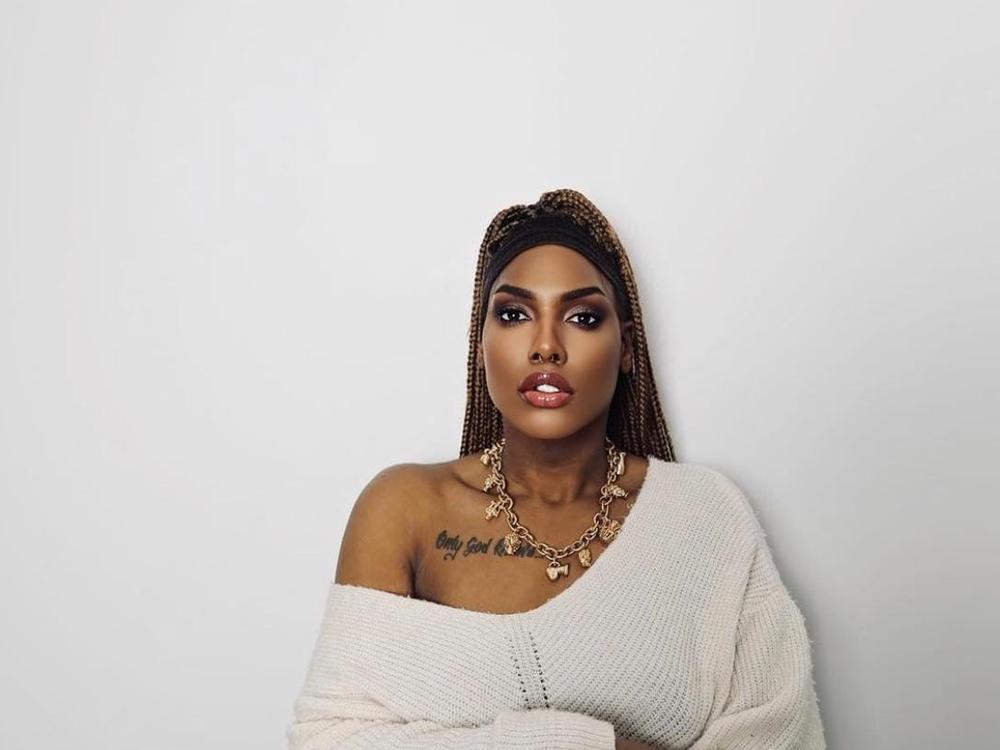 Die Berliner Rapperin JNNRHNDRXX : „Ich gehe da jetzt raus, ich gebe ...