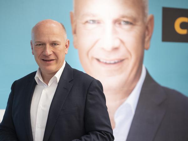 Berliner CDU stellt Wahlkampagne vor: Wie Kai Wegner das Rote Rathaus ...