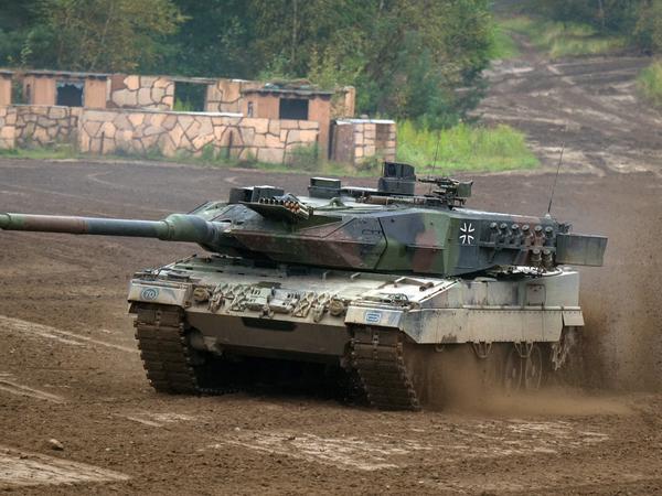 Lieferung von Leopard 2: In drei Monaten sollen erste deutsche Panzer ankommen