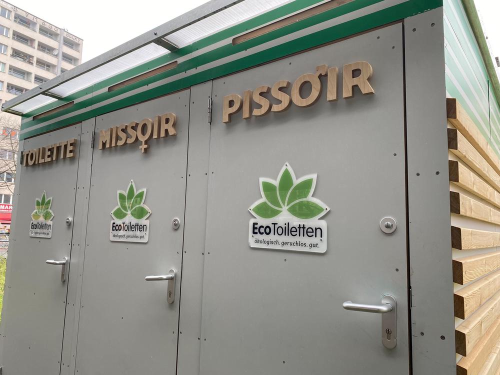 Neues Öko-Klo am Kottbusser Tor: Fünf Jahre Vorlauf für ein Berliner ...