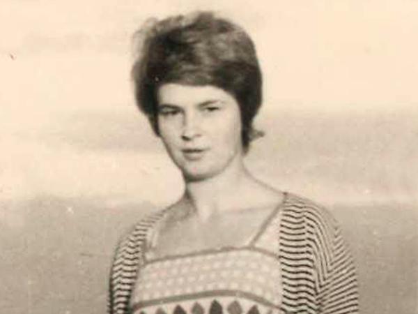 „Das Unglaubliche war passiert“: Als Elke Rowald durch den Bau der ...