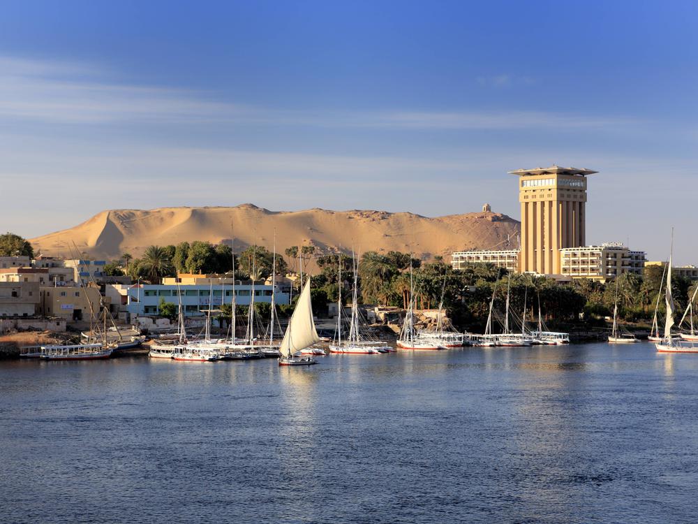 Neuartiges Verfahren: Wie liest man antike Texte auf Papyrus, ohne sie ...