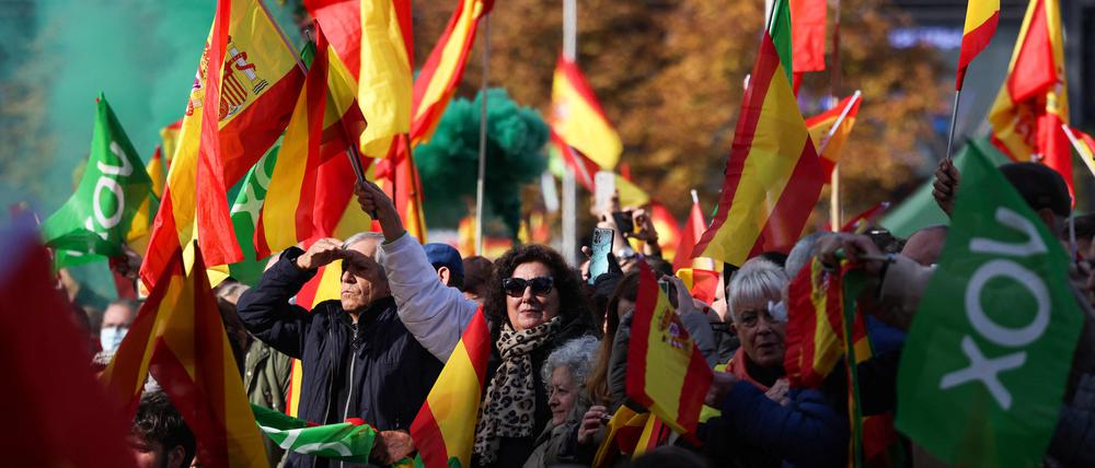 Die Stunde der Rechtspopulisten in Spanien: „Keine Regierung der ...