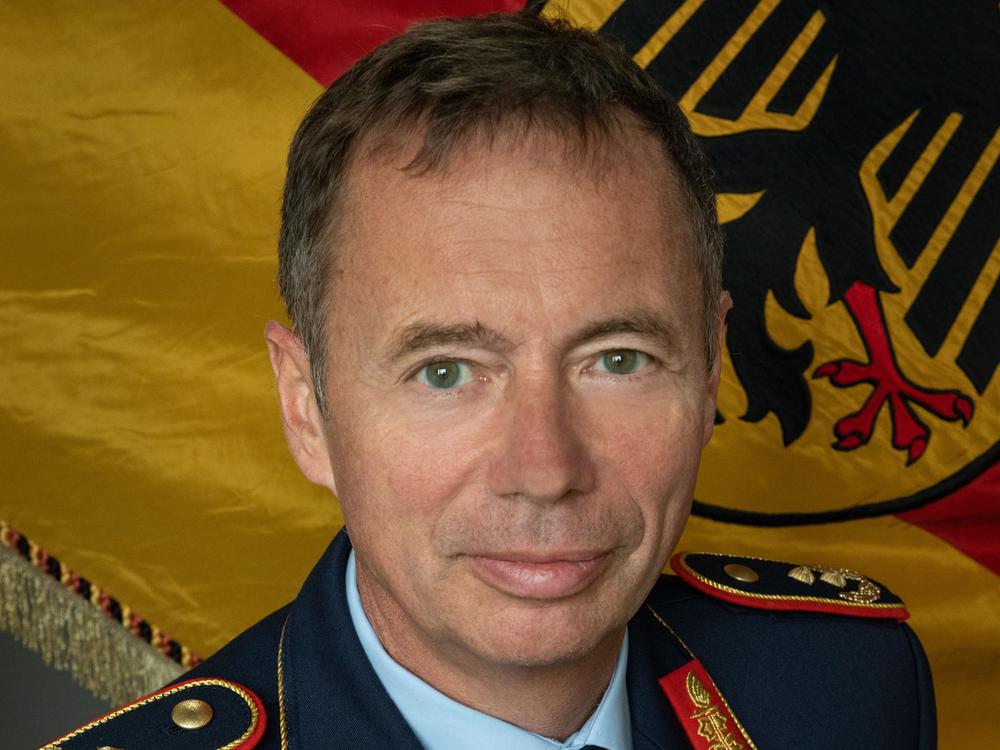 „Deutschland wird auch im Weltraum verteidigt“: Wie die Bundeswehr im ...