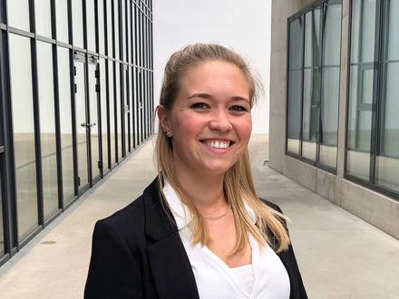 Wie einst die Tupper-Partys: Der Direktvertrieb im Wohnzimmer ist ...