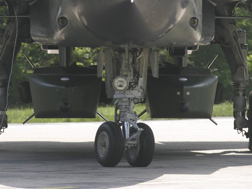 Waffenhilfe für die Ukraine: Warum Deutschland Taurus-Marschflugkörper ...