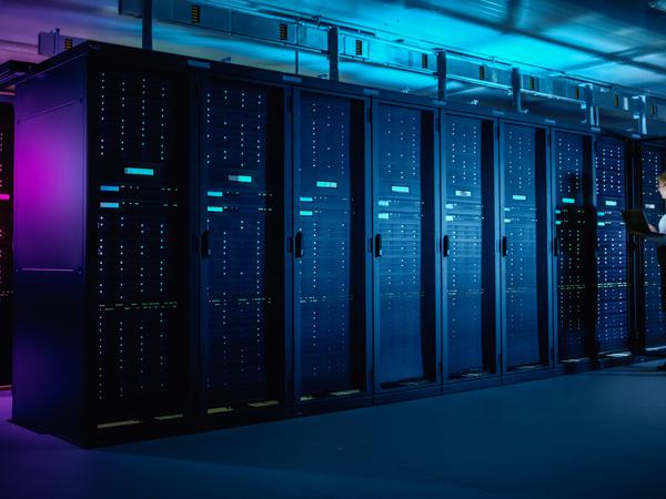 Wassergekühlt und schusssicher: Neues Rechenzentrum für den Bund in Berlin