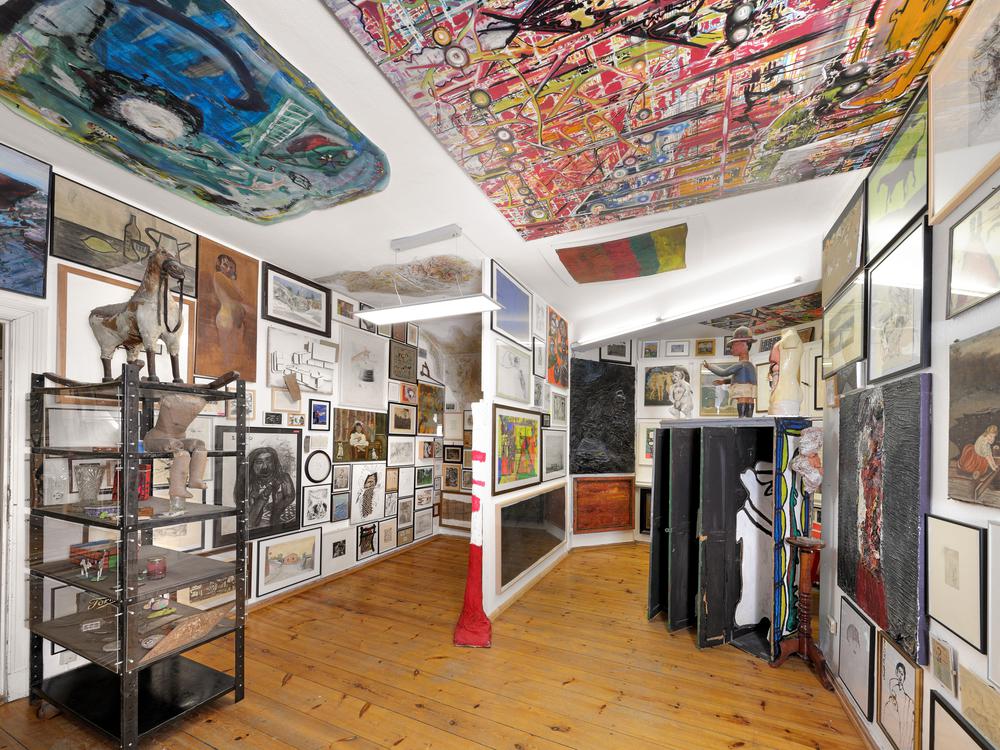 Ein Leben in der Kunst: Achim Freyer, der unsterbliche Visionär