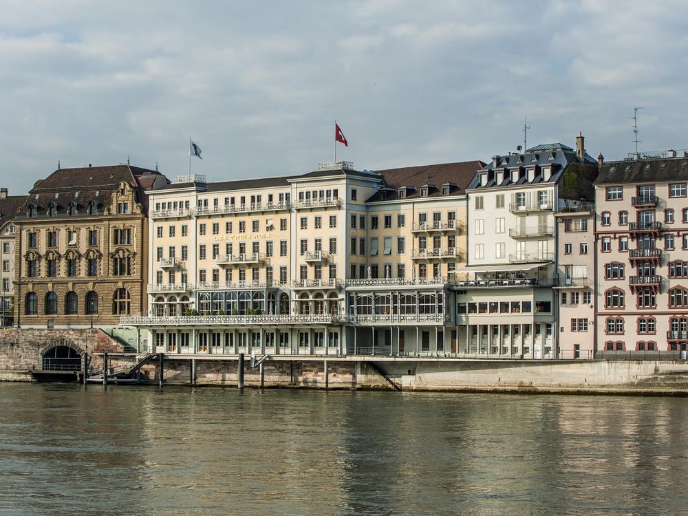 Art-Basel-Chefin gibt Reisetipps: Maike Cruse über Kunst in der Mall ...