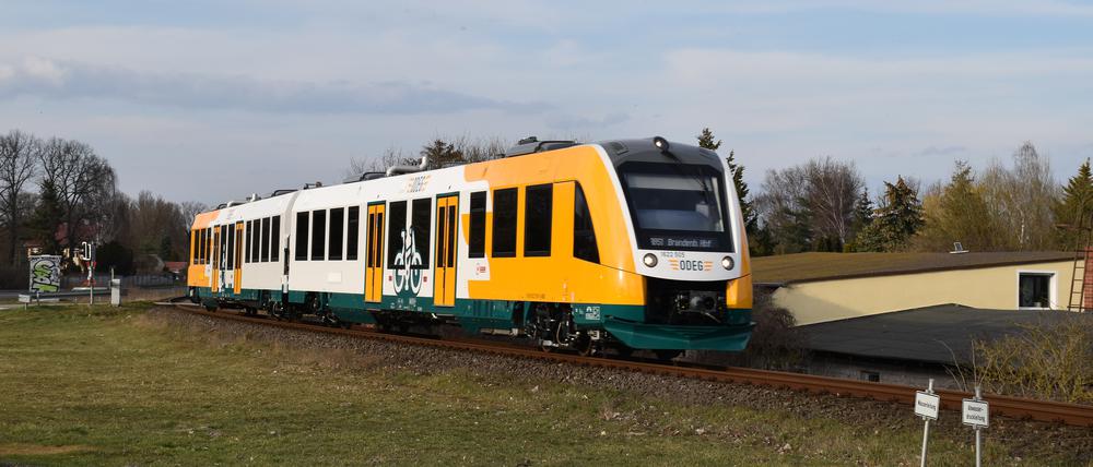 Gestörte Klimaanlagen: Reparatur der neuen Odeg-Züge soll Wochen dauern