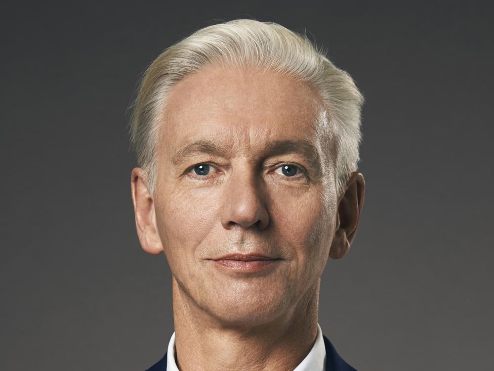 Spezialmaschinen von Jonas & Redmann: So bügelt eine Berliner Firma die ...