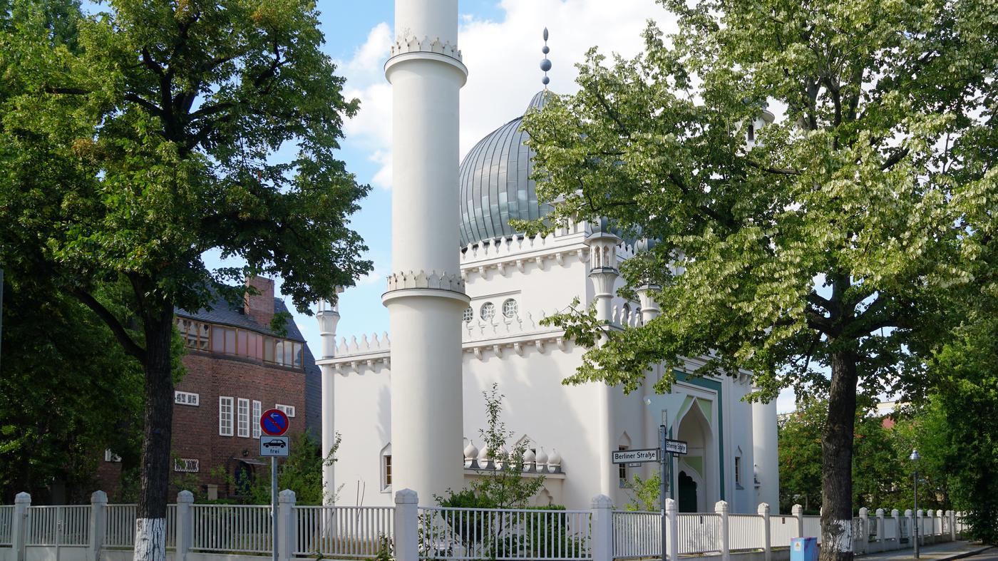 Restauriertes Baudenkmal: Berliner Moschee wirkt nach 94 Jahren wieder ...