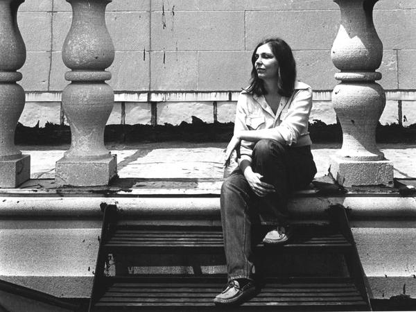 Nancy Holt im Gropius Bau: Das Universum persönlicher machen