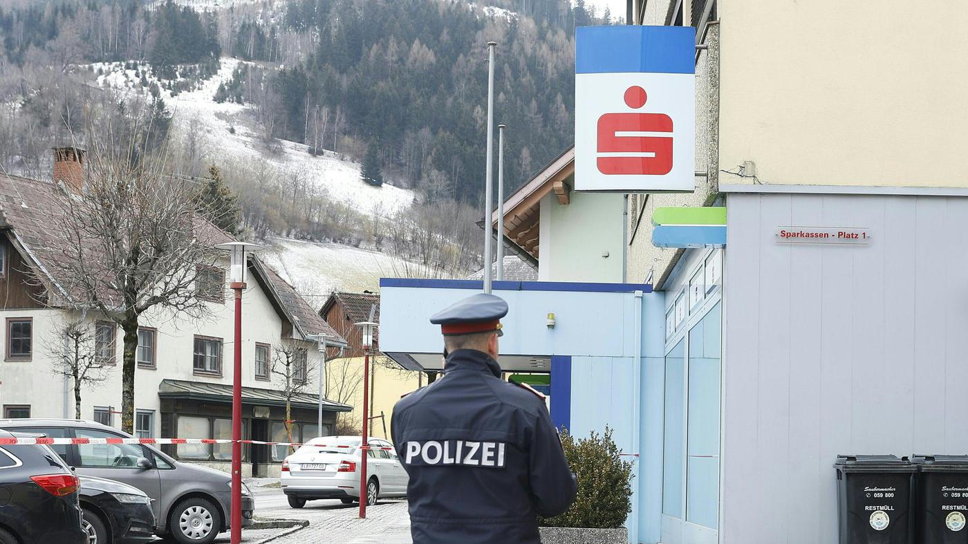 Todesfall in Österreich: Polizist von einem Kollegen erschossen