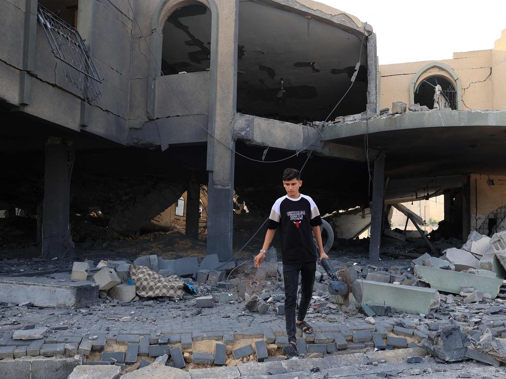 Angriffe auf Israel: Das Ausmaß und die Folgen in Bildern