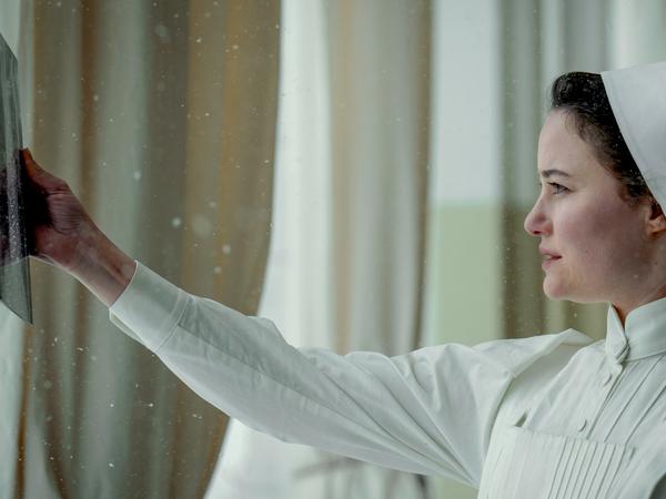 Spionage-Serie „Davos 1917“ in der ARD: Gleich zwei Mata Haris im Tiefschnee