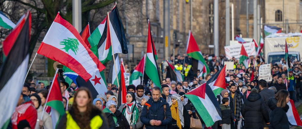 Kundgebungen zum Nakba-Tag: Tausende Teilnehmer bei Palästinenser-Demos in Berlin erwartet