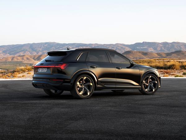 Audi Q8 e-tron : Frisch gewickelt kommt man weiter