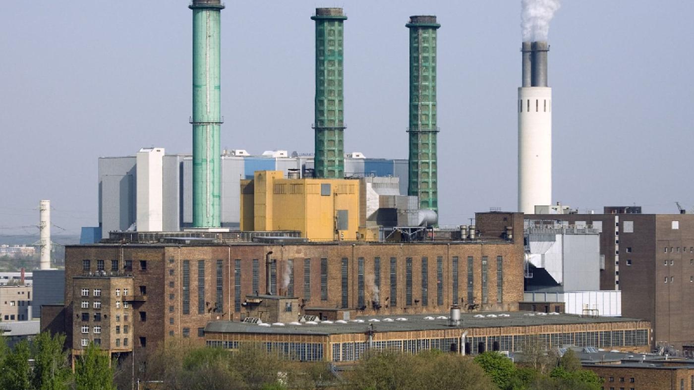 Siemensstadt: Kraftwerk Reuter - Von ganz oben herab