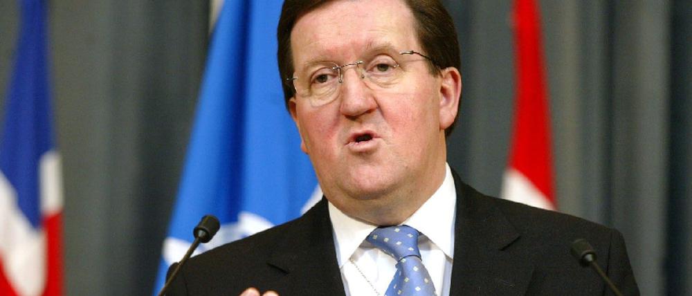 George Robertson: "Die Regierungen tun zu wenig"