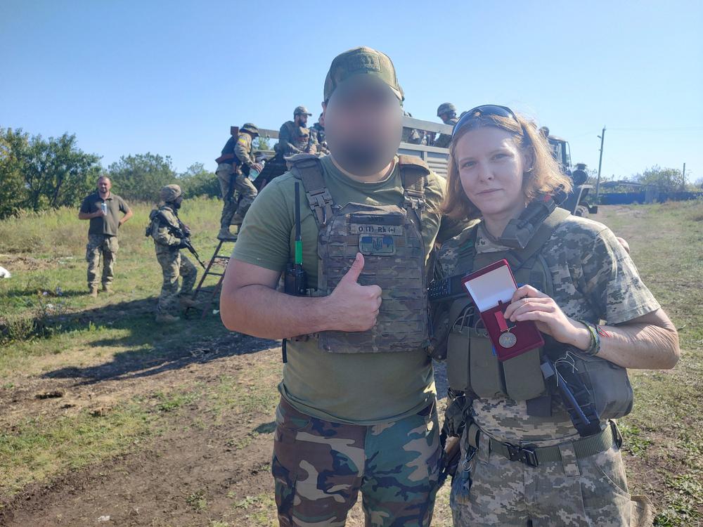 Die gefallene Deutsche: Von der Heimat an die Front – und in den Tod