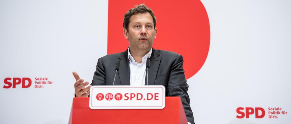 SPD-Chef pocht auf Problemlösungen: Lars Klingbeil ruft Koalitionspartner zu „schneller ...