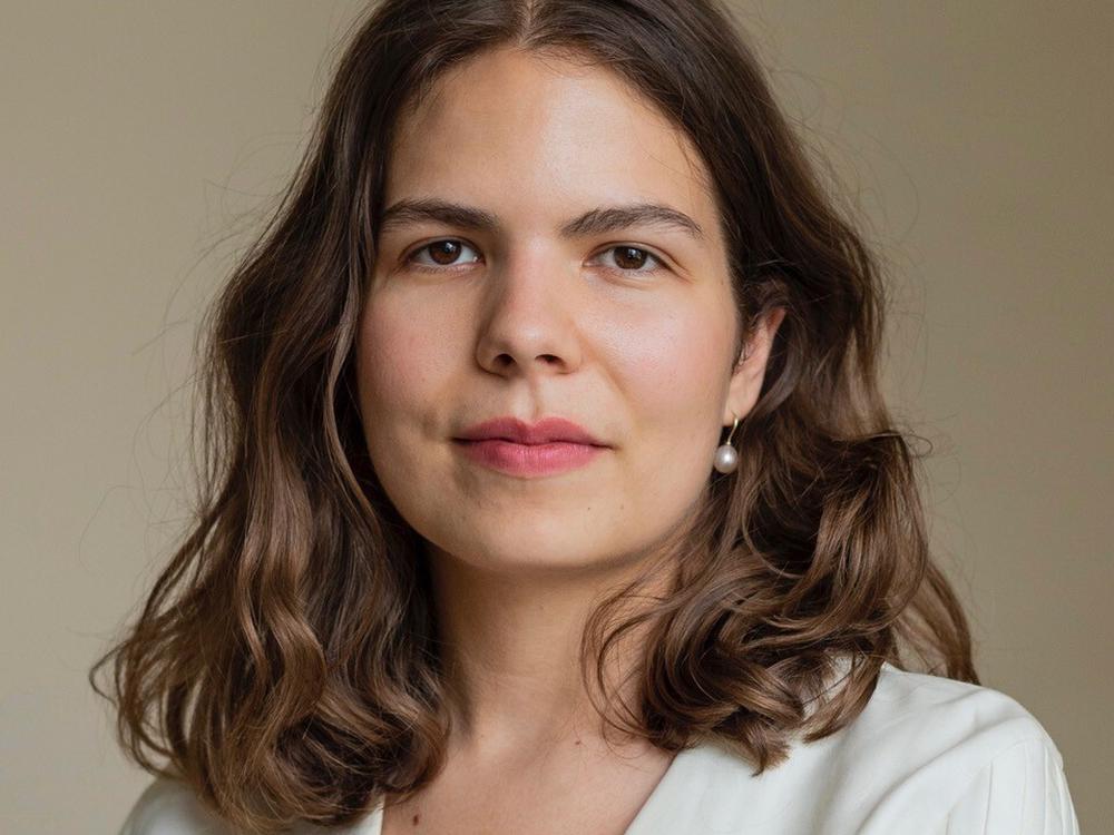 Stefan Marx im U-Bahnhof Hansaplatz: Thank you for waiting