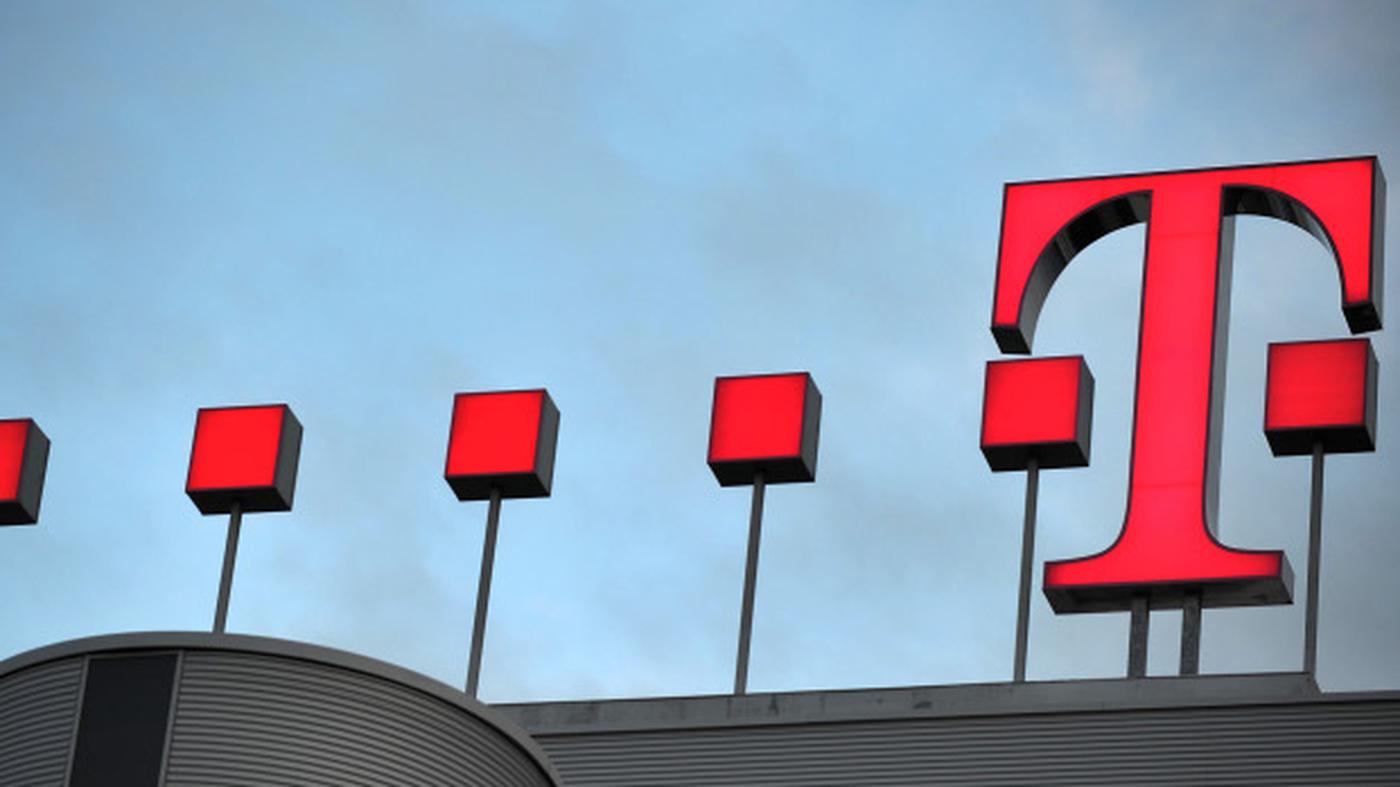 DSL-Anschluss: Regulierer rügt die Telekom