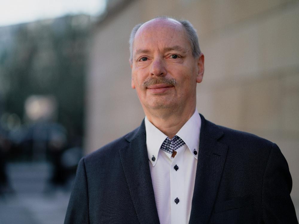 Kaputte Aufzüge, E-Scooter, Schlaglöcher: „Barrierefreiheit ist im ...