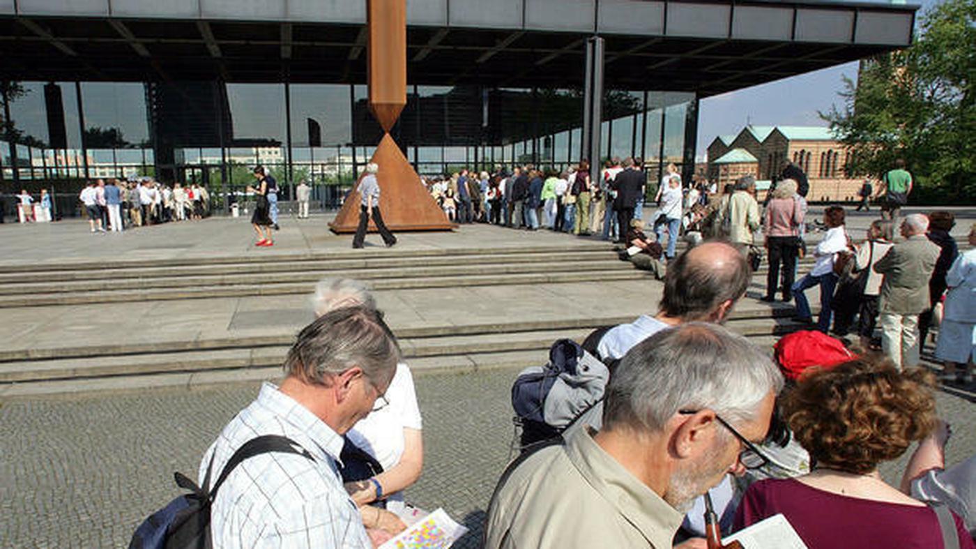 Metropolitan in Berlin: Ansturm auf die schönsten Franzosen
