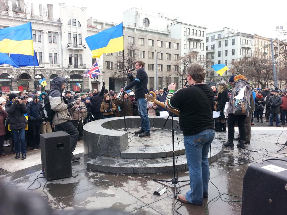 Der ukrainische Autor Serhij Zhadan: Ein Friedenspreisträger zieht in ...