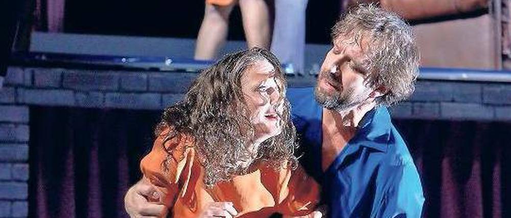 Karin Henkel inszeniert Kleists "Amphitryon" beim Theatertreffen