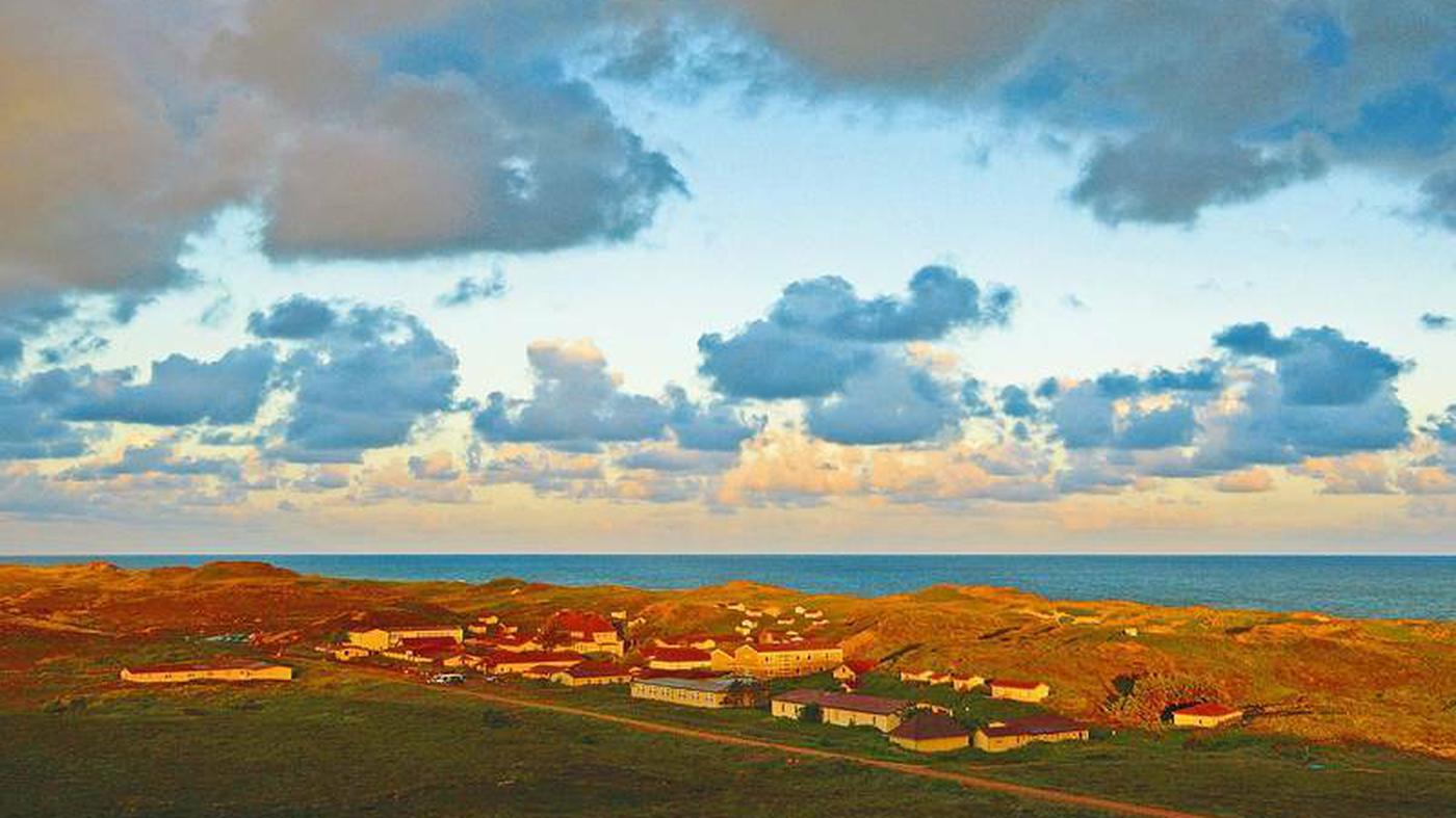 Eine utopische Idylle auf Sylt: Bühnen in den Dünen