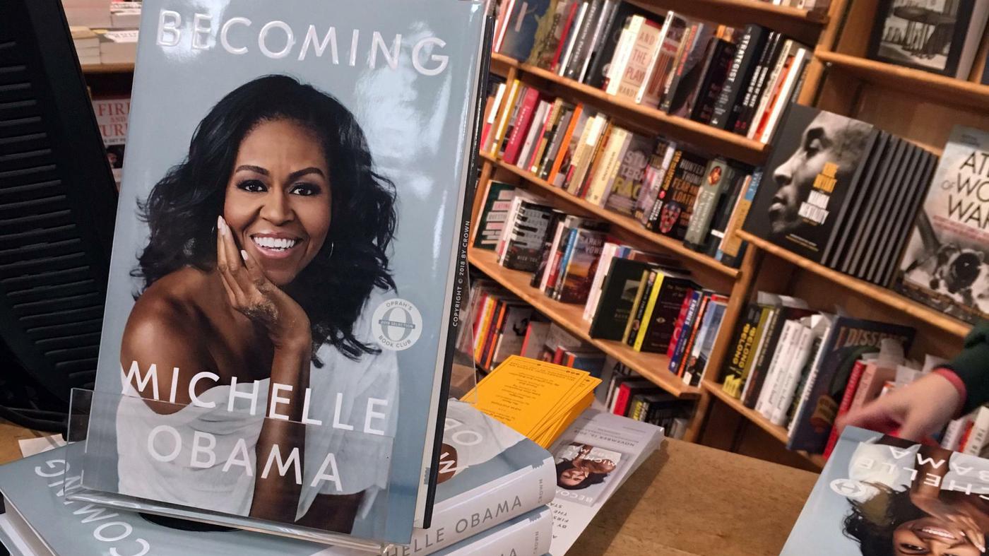 Memoiren von Michelle Obama: Michelle Obamas "Becoming" meistverkauftes ...