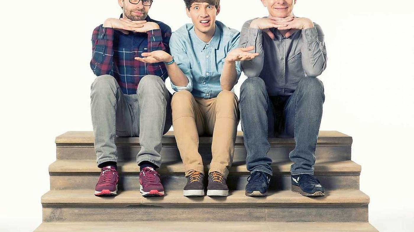 Deine Freunde auf Tour mit ihrer CD "Heile Welt" im Heimathafen Neukölln