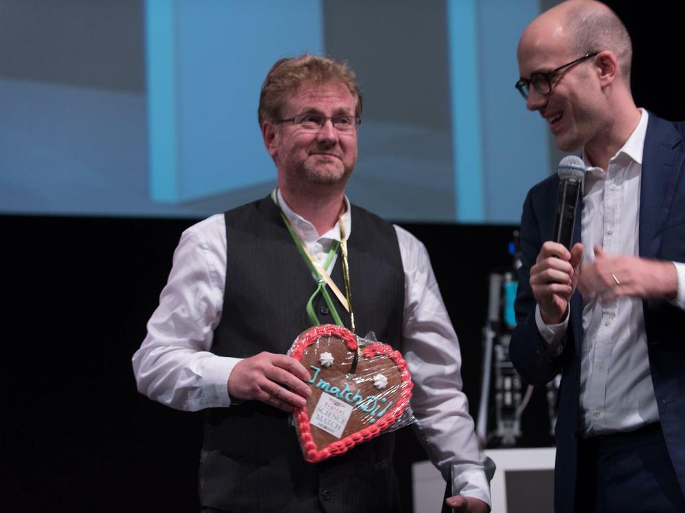 Prof. Dr. Carsten Busch: Creative Media und Applied Interactive ...