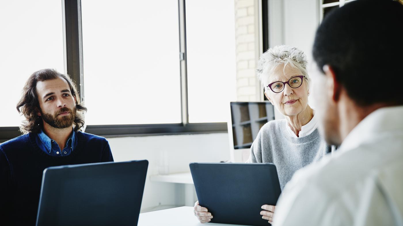 Arbeiten im Ruhestandsalter: Warum Silver Worker so zufrieden sind