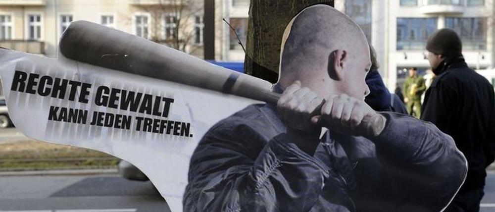 Rechtsextremismus: Mehr Todesopfer rechter Gewalt in Brandenburg